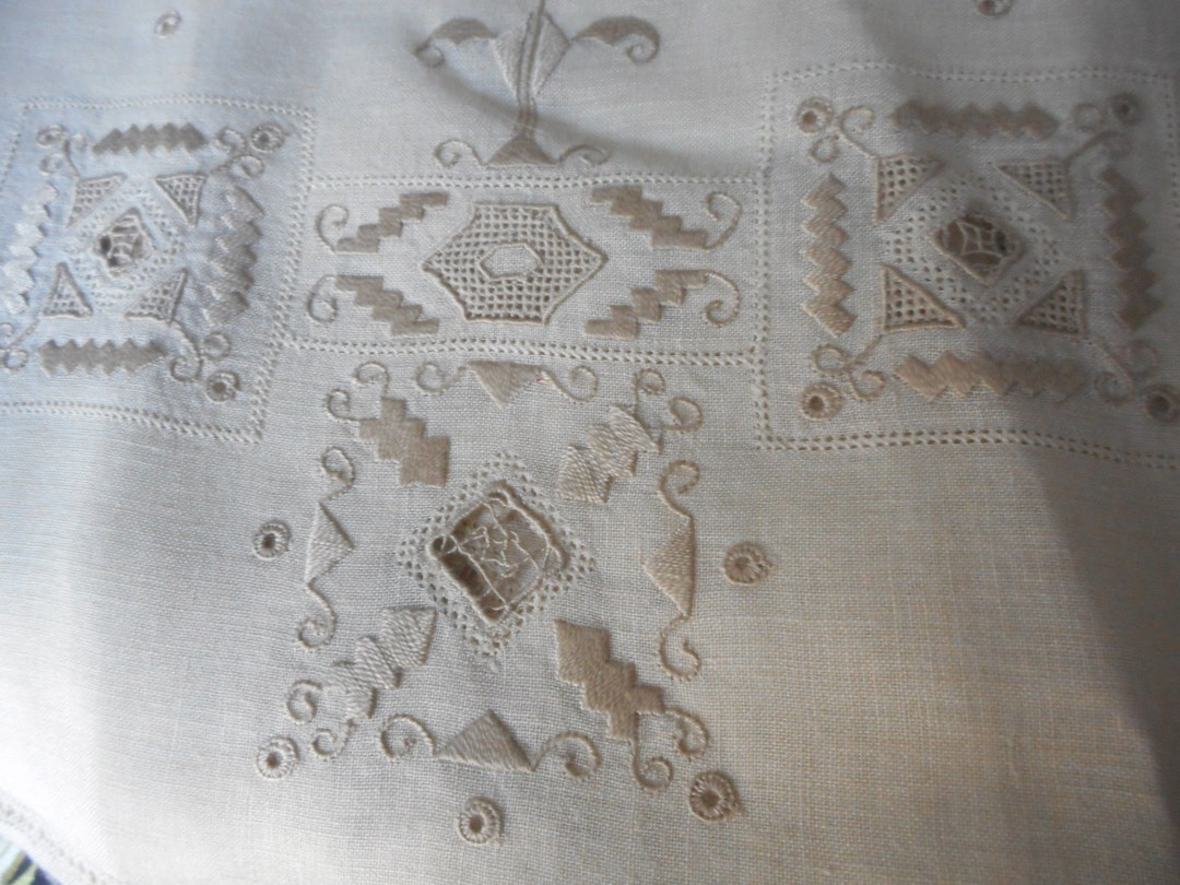Nice Set VINTAGE Cut Work Embroidery Beige Linen Needle Work - Etsy