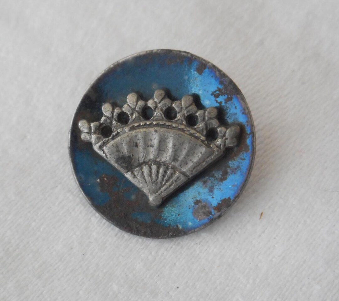 Antique VINTAGE 5/8" Blue Tint Metal With Hand Fan Costume Clothing ...