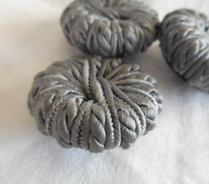 Set/ 3 VINTAGE 1 1/8" Gray Cord Fabric Textile Costume Clothing Adorn ...