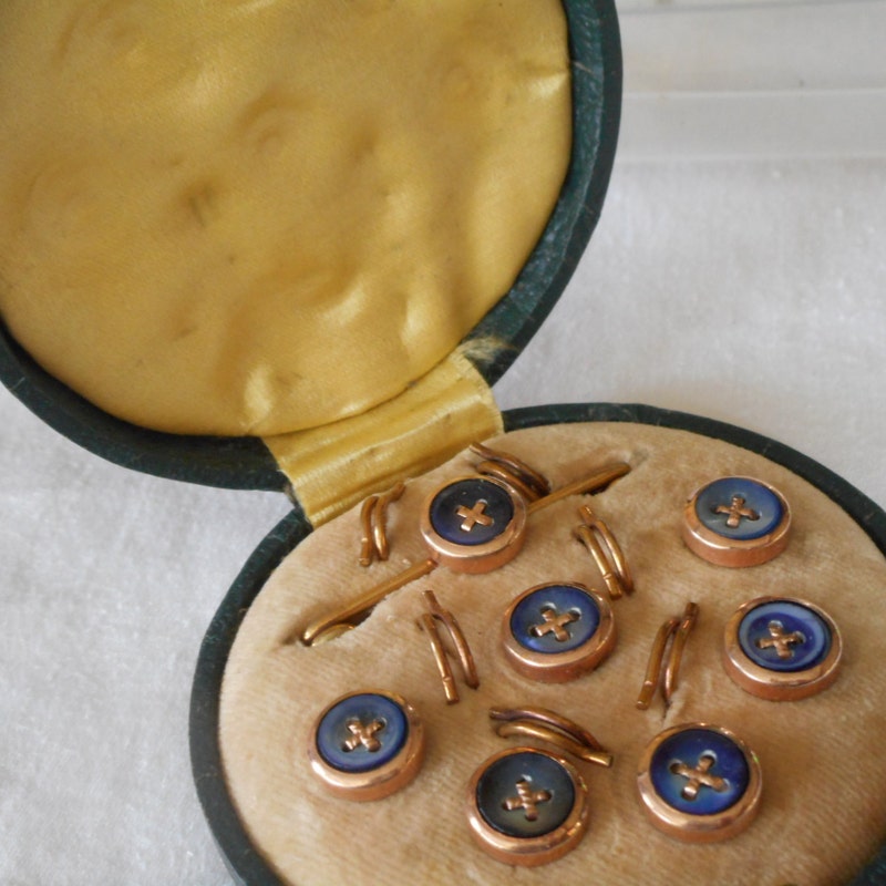 Antique Button Box - Etsy