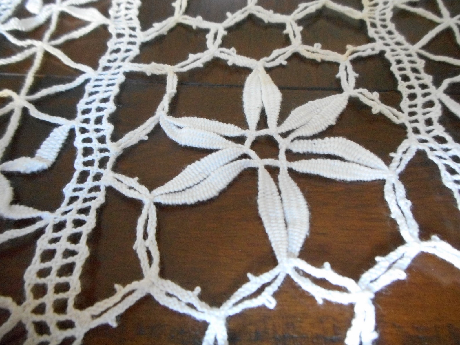 VINTAGE Fine Ecru Thread Heart Border Linen Needle Work - Etsy