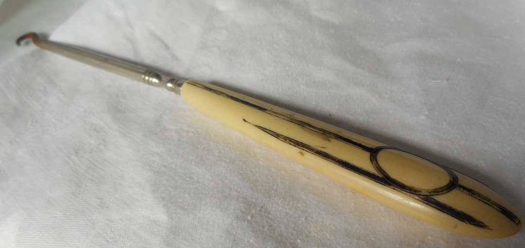 VINTAGE Art Deco French Ivory Celluloid Handle Clothing Accessory ...