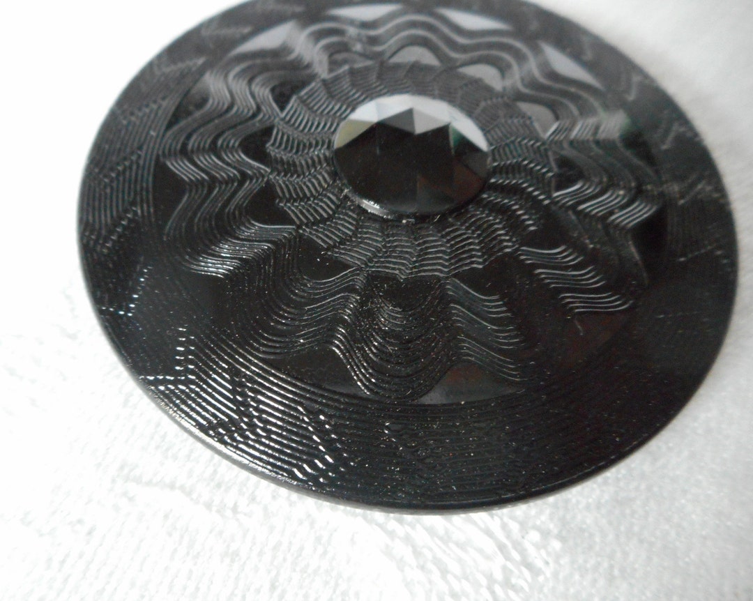 XLG Great 2 3/16" Antique Vintage Ric Rac & Arrow Black Glass Cone ...