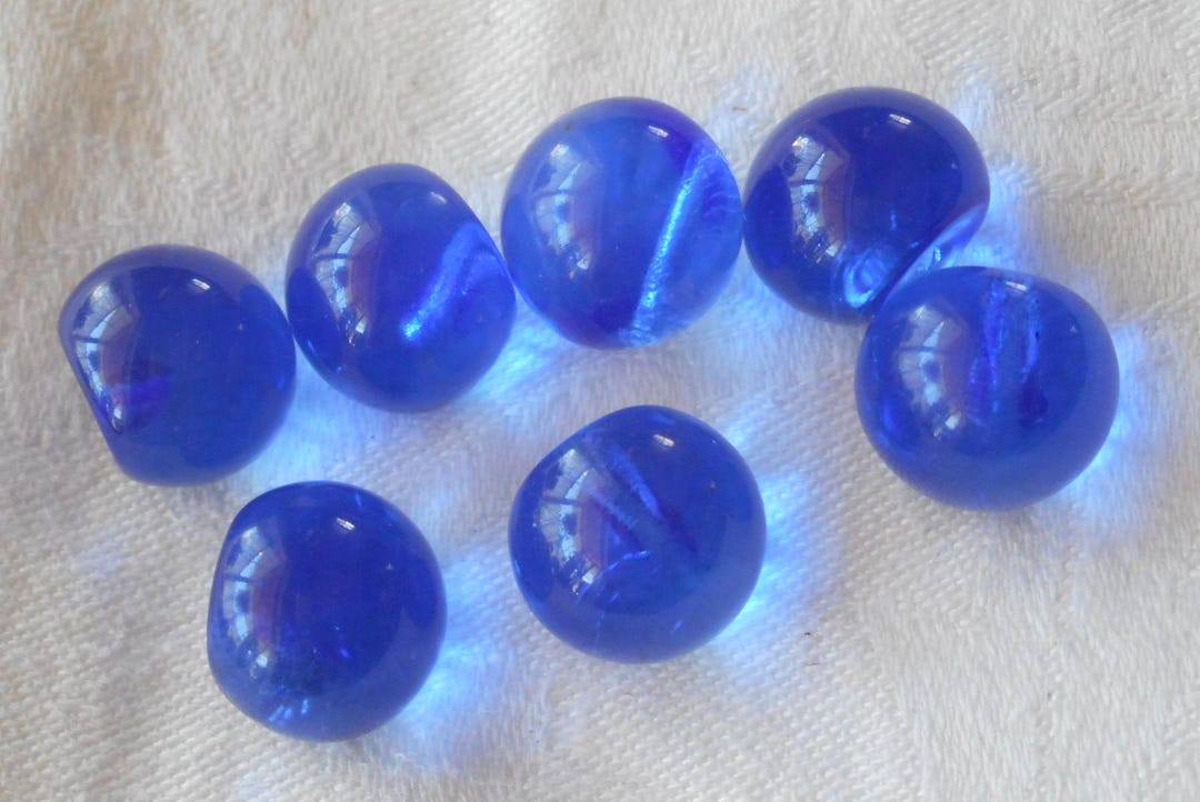 Set/ 7 VINTAGE 1/2 Round Ball Blue Glass Costume Clothing Adorn ...