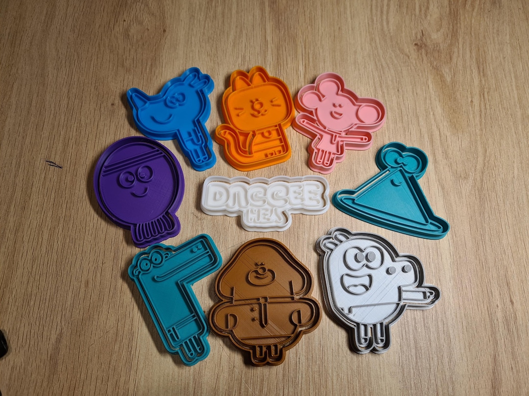 Hey Duggee Cookie Playdoh Cutters - Etsy UK