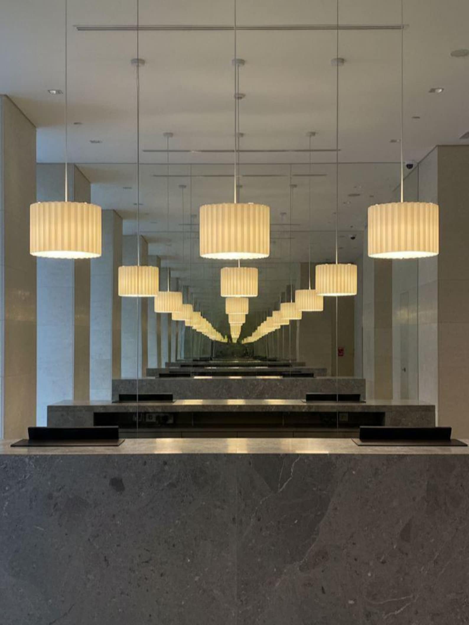 3D Printed PLA Wavy Lamp Shade, Mid-century Modern Pendant Light ...