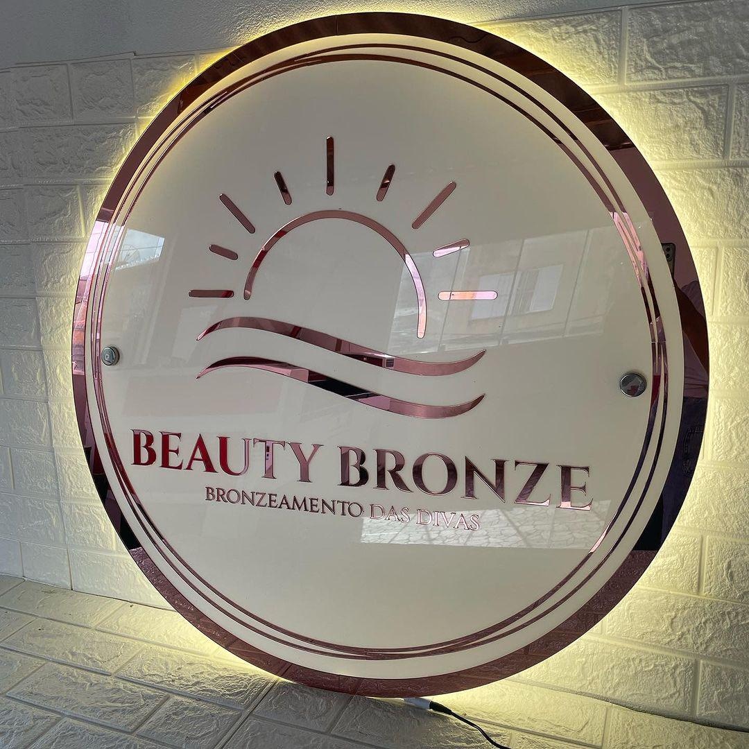 Letrero con logotipo de acrílico / Letrero de salón de belleza ...