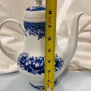 Vintage Set of Nineteen Pieces KAHLA Made in GDR China Tea Set: Teapot, Sugar Bowl, Creamer, 5 ...