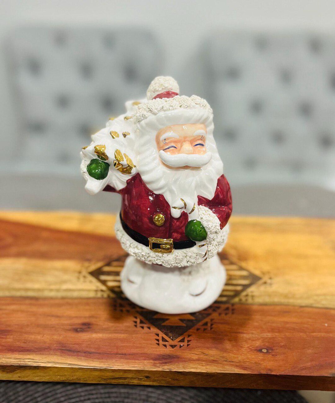 Cracker Barrel Santa Ceramic Figurine Holding Christmas Tree 8x4.5 ...