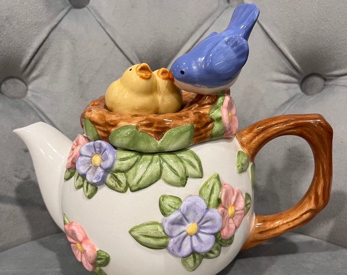 Teleflora TEAPOT Ceramic TEA PARTY Blue Bird W/ Baby Birdies Midcentury ...