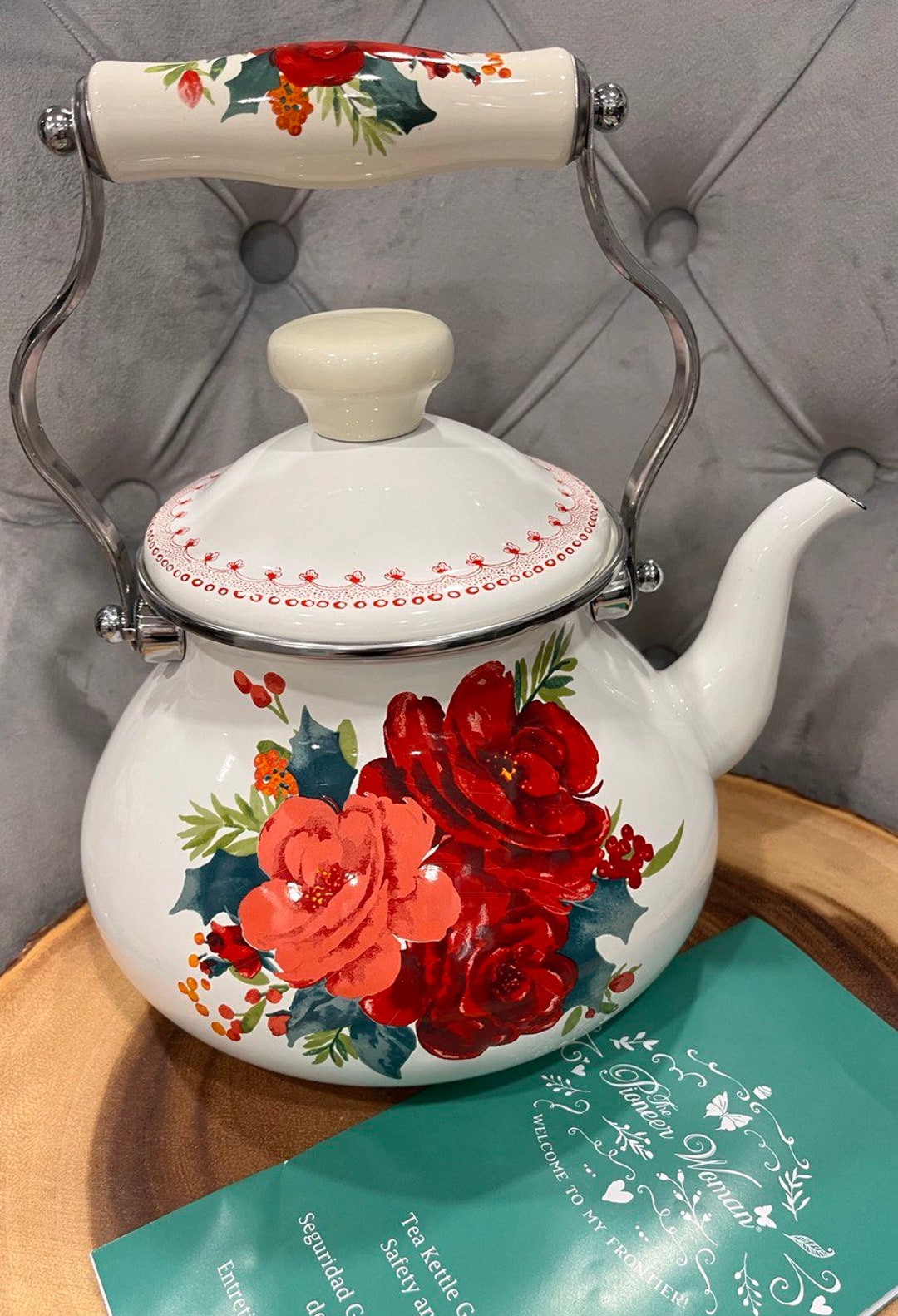 The Pioneer Woman Cheerful Rose Tea Kettle 1.9 QT 1.8L New Condition - Etsy