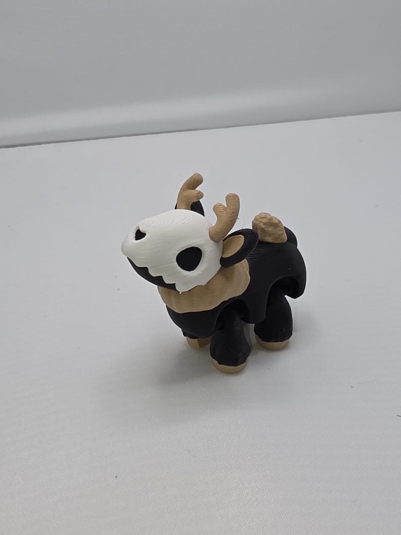 Spooky Wendigo Flexi Mini | Keychain | Fidget | 3D Printed - Etsy