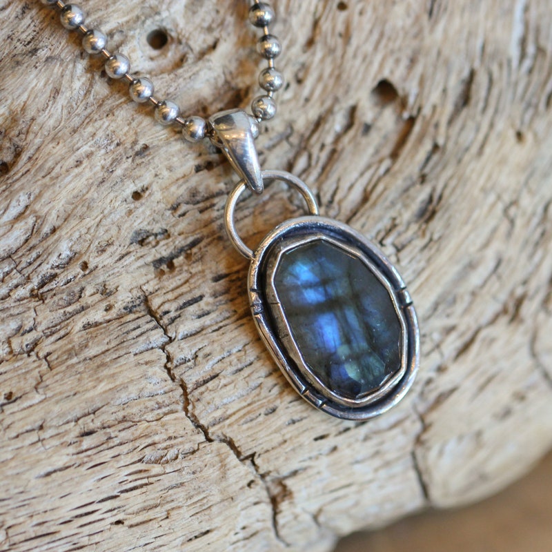 Labradorite Pendant - Etsy