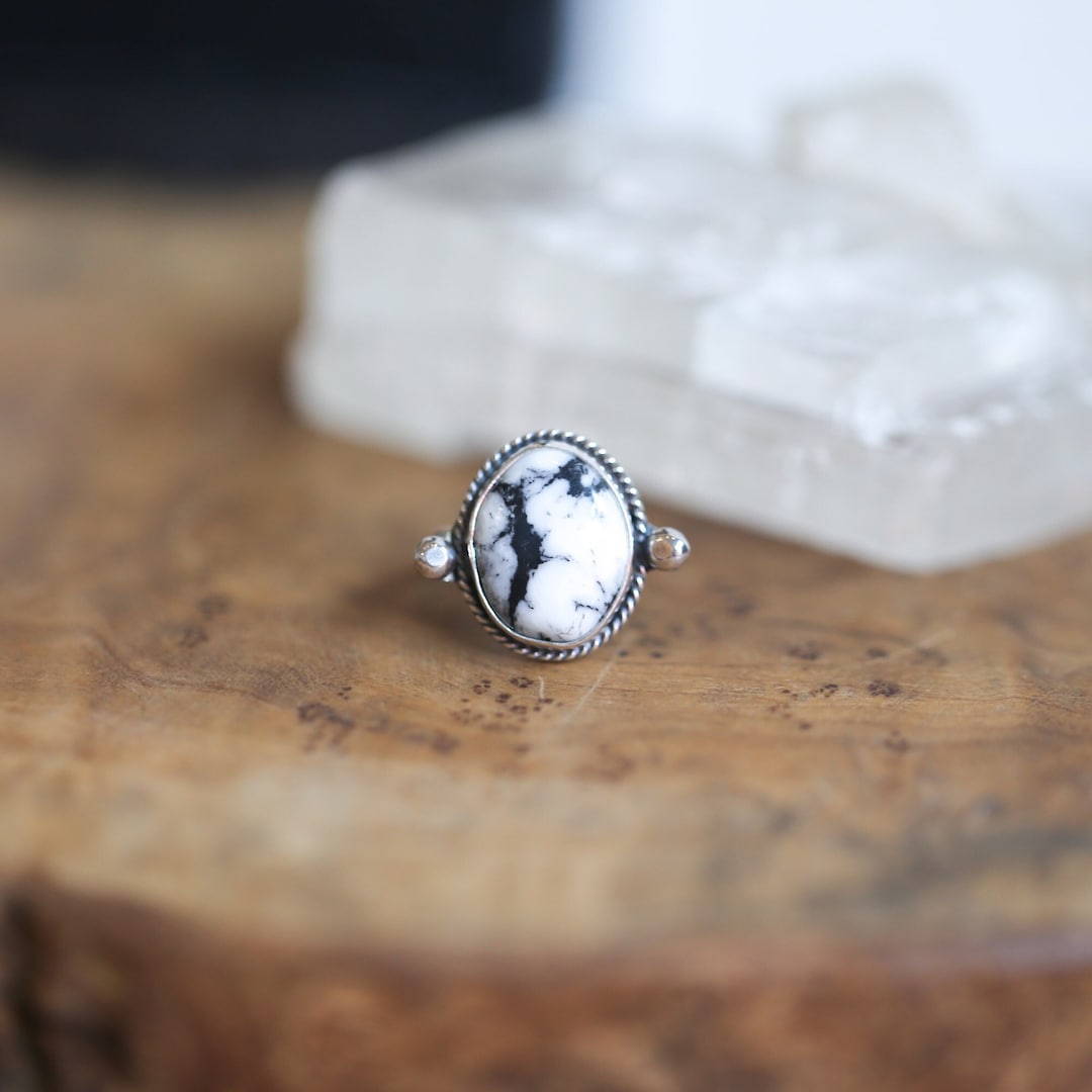 White Buffalo Lasso Ring White Buffalo Ring Silversmith Ring OOAK - Etsy