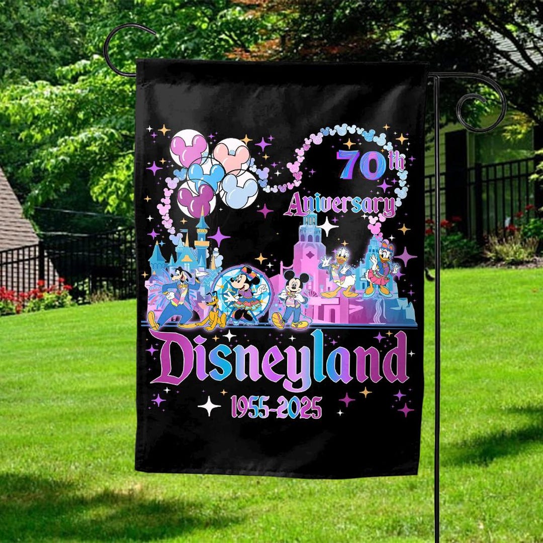 Disneyland 70th Anniversary Flag/mickey Friends Disneyland Castle ...