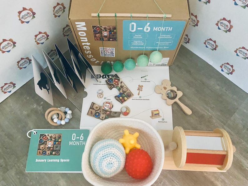 Montessori Baby Sensory Box 0-6 Months: Educational Toys & Activities ...