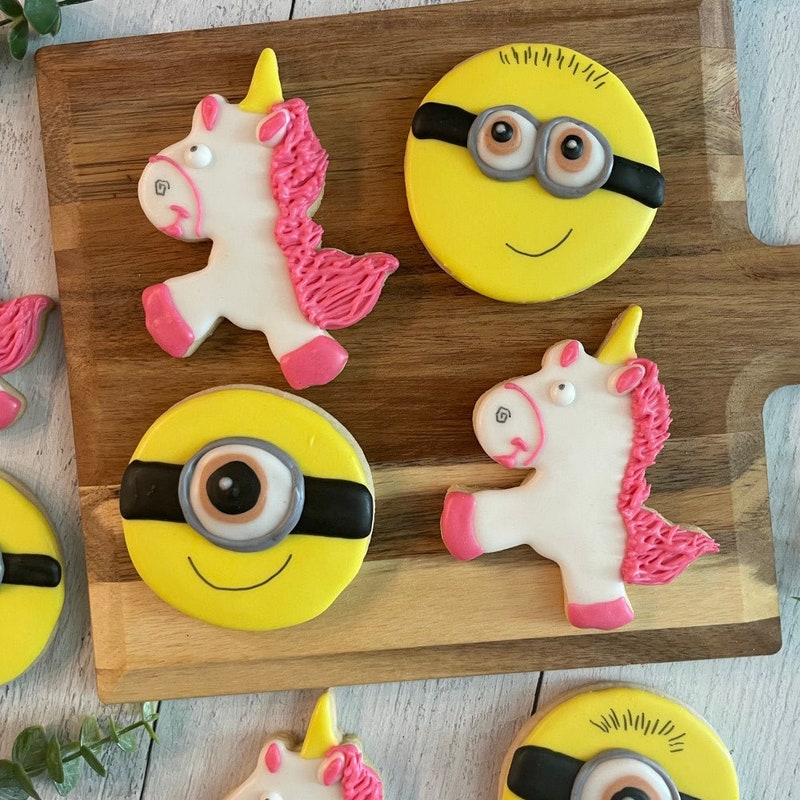 Minion Cookies - Etsy