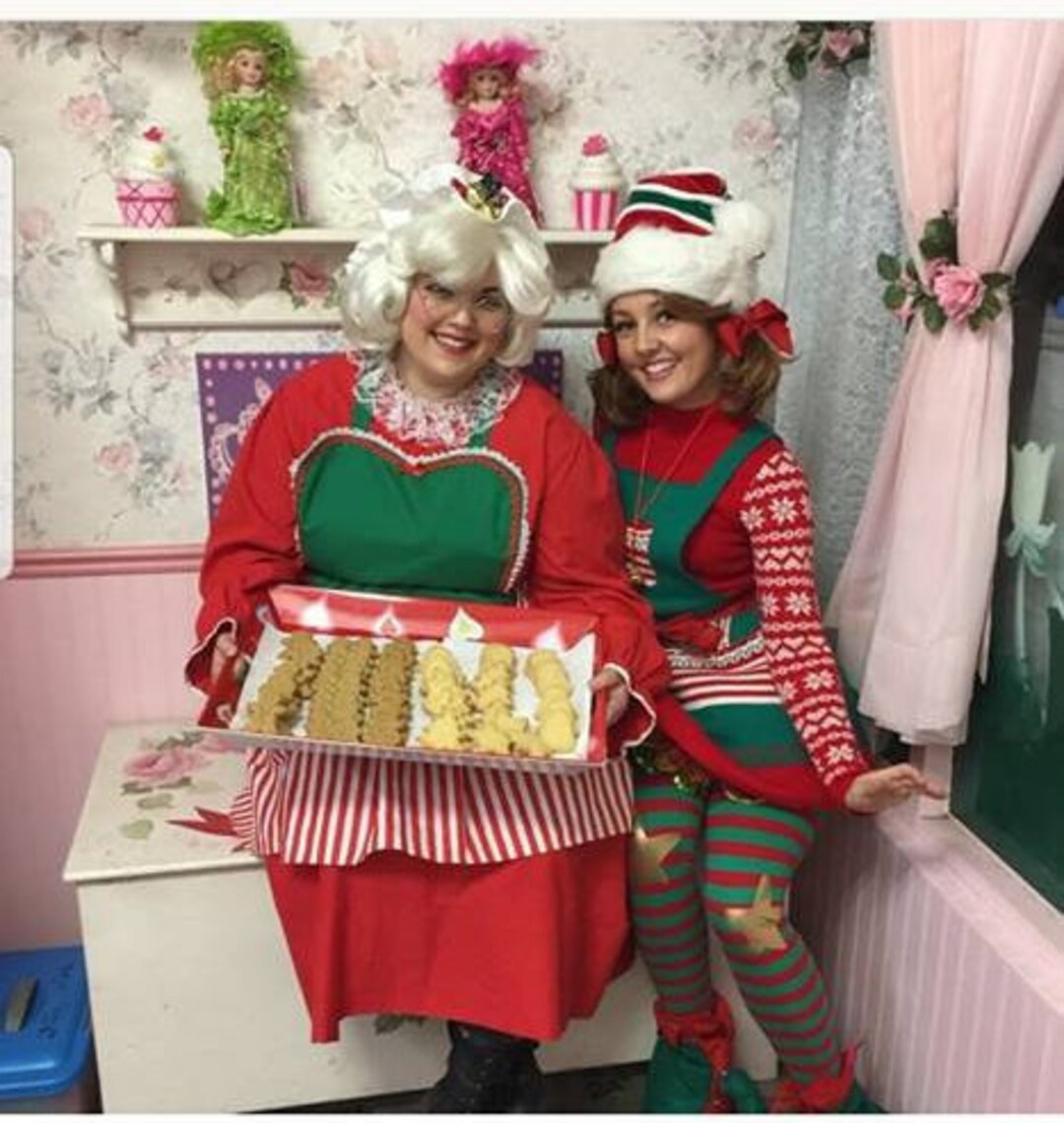 CHRISTMAS Apron, Womens Apron, Full Apron, Green With Red Stripes ...