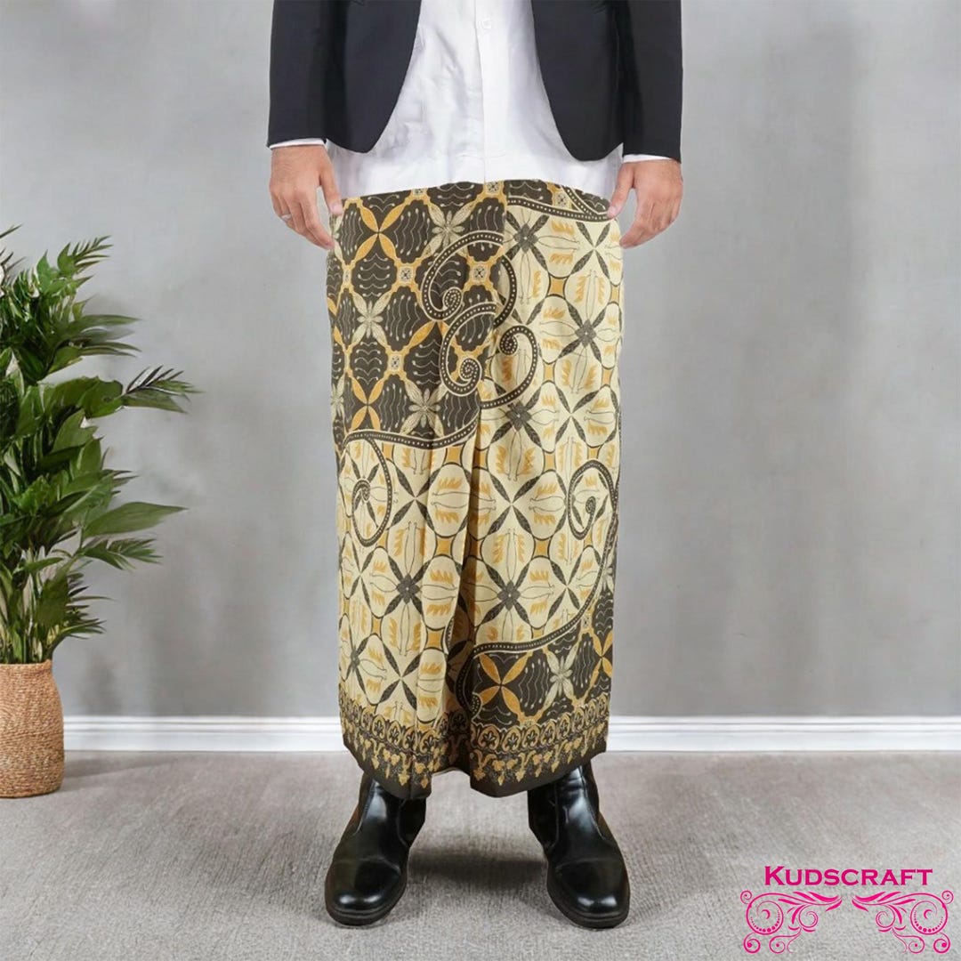 Eternal Charm of Traditional Temonggo Syam Mawardah Batik Sarong, Batik ...