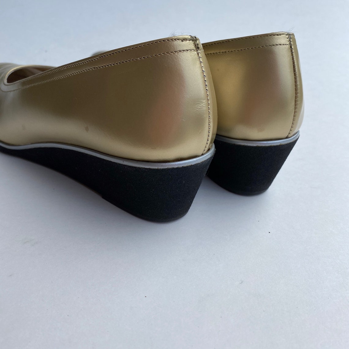 Sz. 9 Vintage Gold Platinum Metallic Wedges by Ferragamo - Etsy