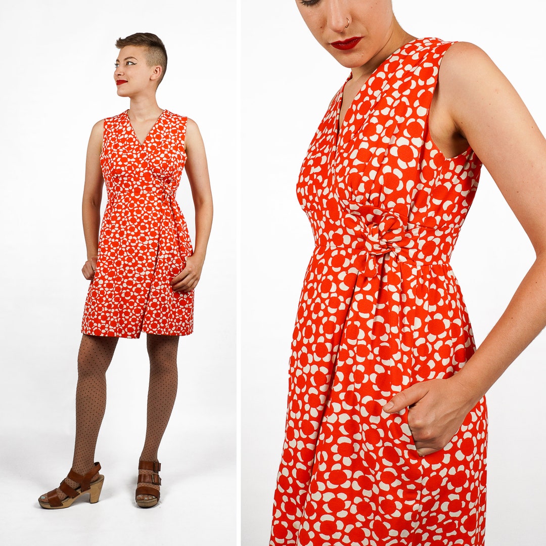 Vintage 1960s Red & White Floral Mod Mini Sleeveless Wrap Dress by ...