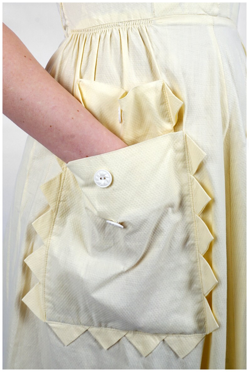 Vintage 40s/50s Pale Yellow Day Dress With Ric Rac Zig Zag Collar and ...
