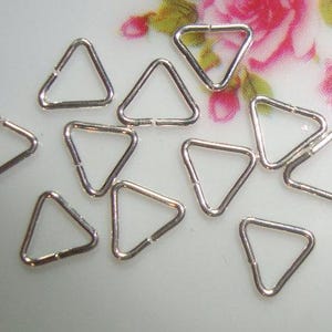 Triangle Jump Ring Beautiful Gold Silver Bronze Plate Dull Silver Bail ...