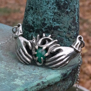 Claddagh Necklace -- Traditional Celtic Friendship Talisman in Bronze ...