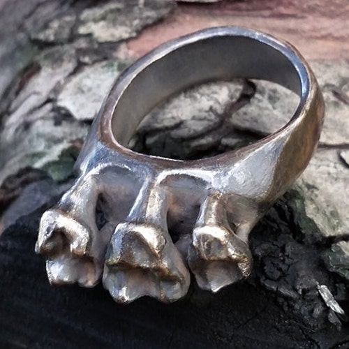 Scavenger Tooth Ring in Bronze or Silver - Etsy