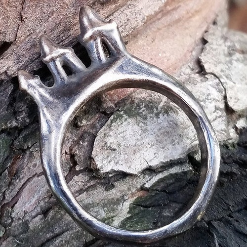 Scavenger Tooth Ring in Bronze or Silver - Etsy
