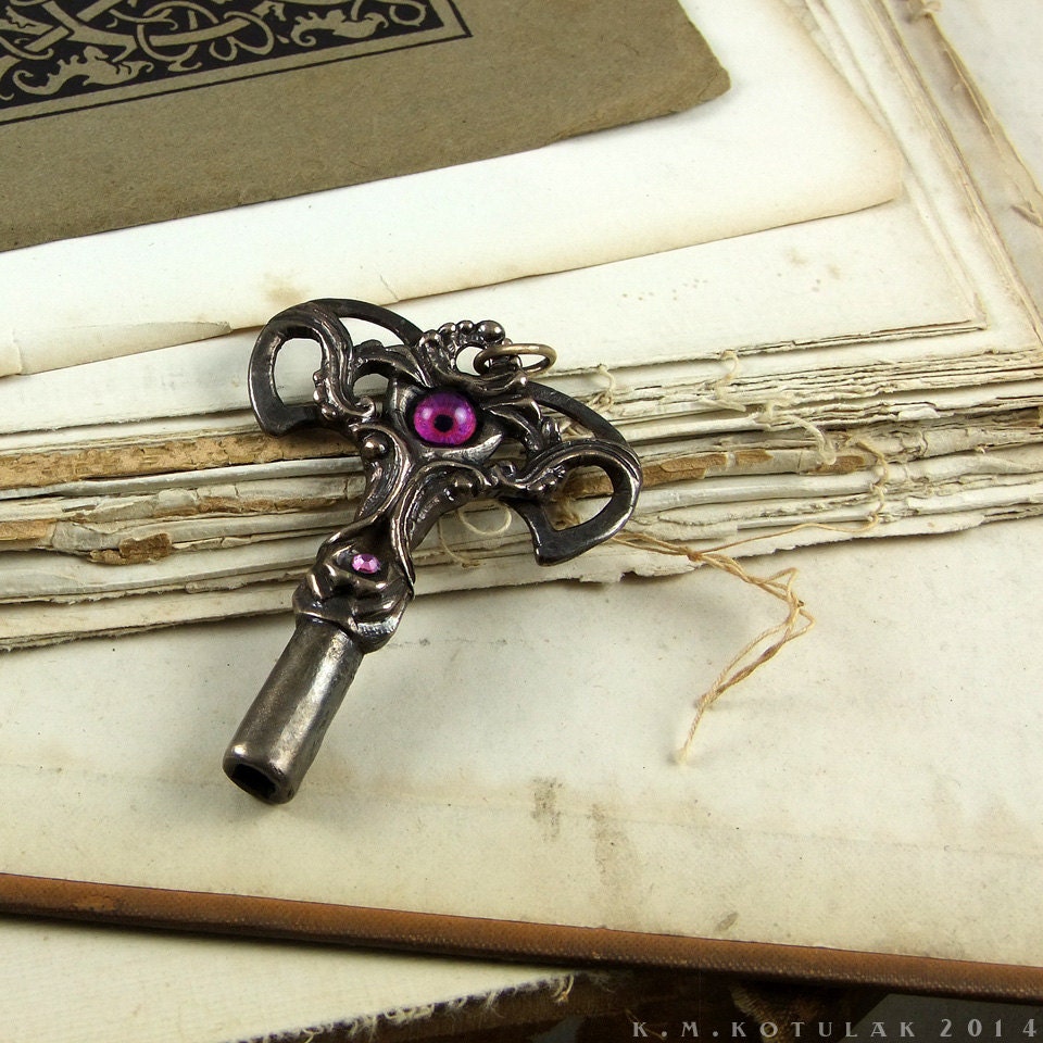 Eldritch Clock Key Bronze Pendant - Etsy