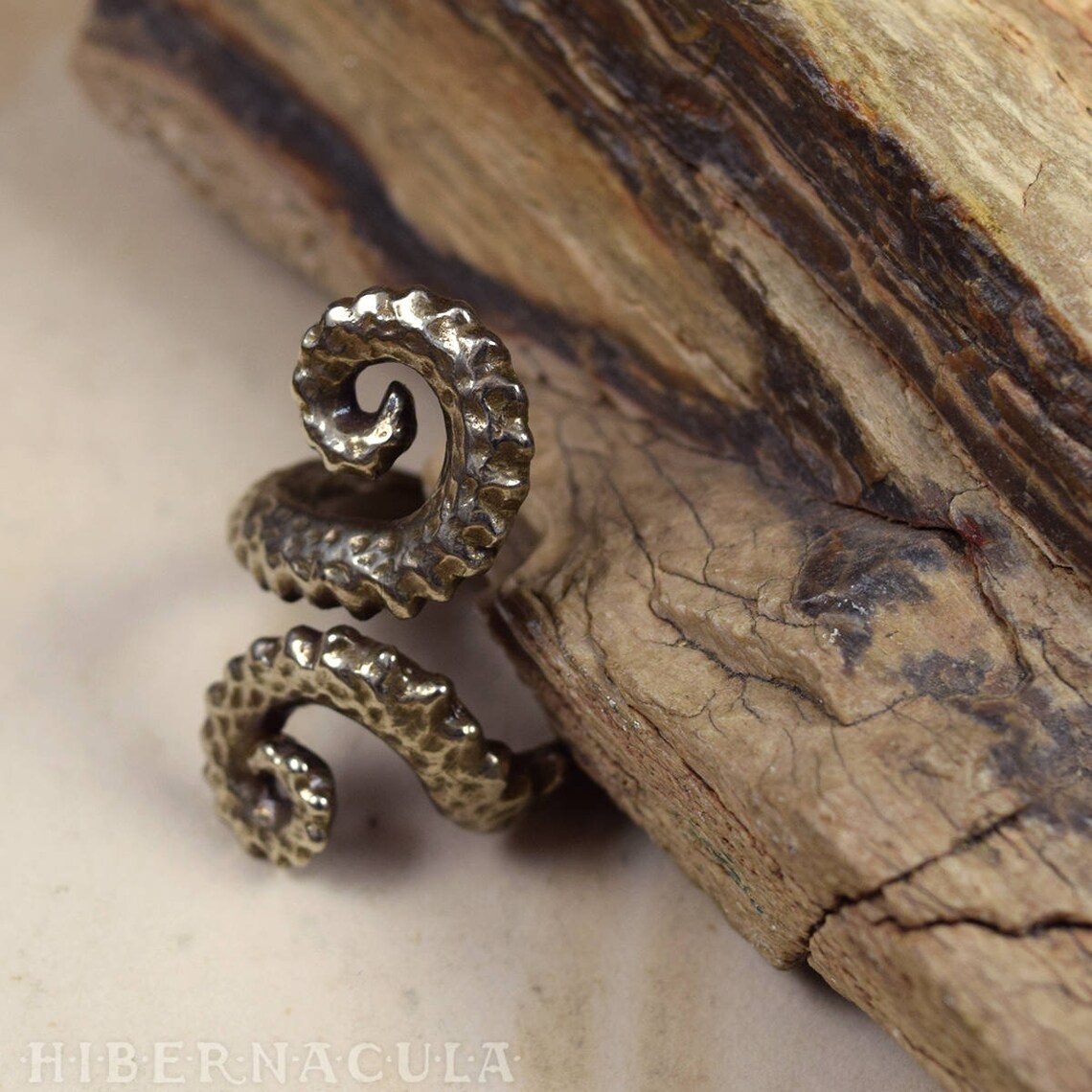 The Eldritch Spiral Tentacle Wrap Ring in Bronze & Silver - Etsy Canada