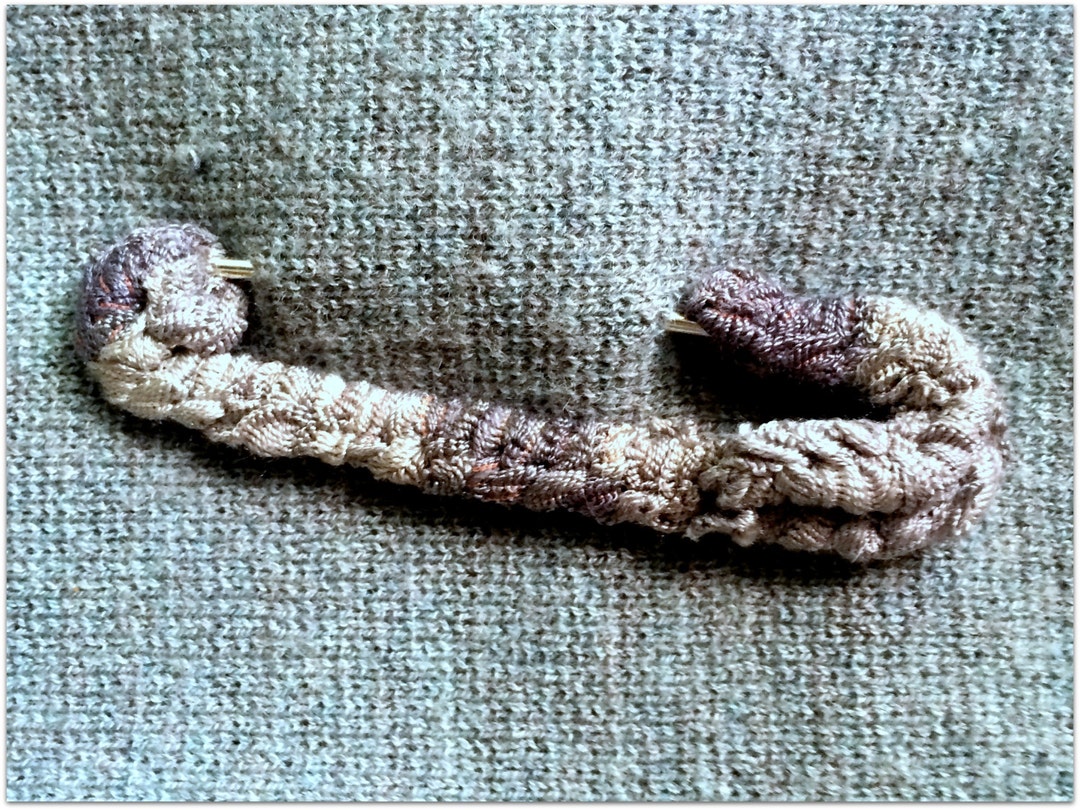 One Silver-plated 3-inch Kilt Pin Wrapped in Gray Sari Silk - Etsy