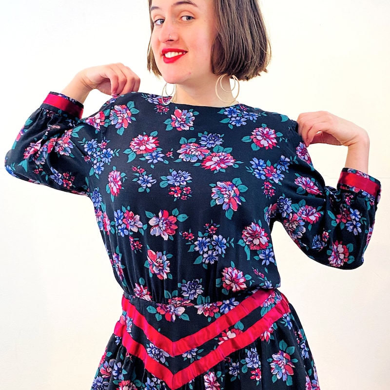 Black Satin Dress Basque - Etsy