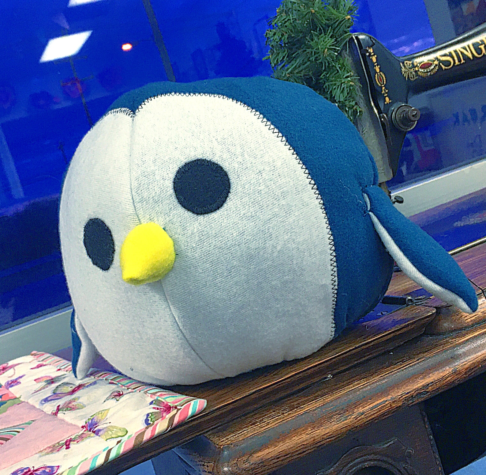 Chonky Penguin Plushie Kit: Fabric, PDF Pattern & Tutorial - Etsy