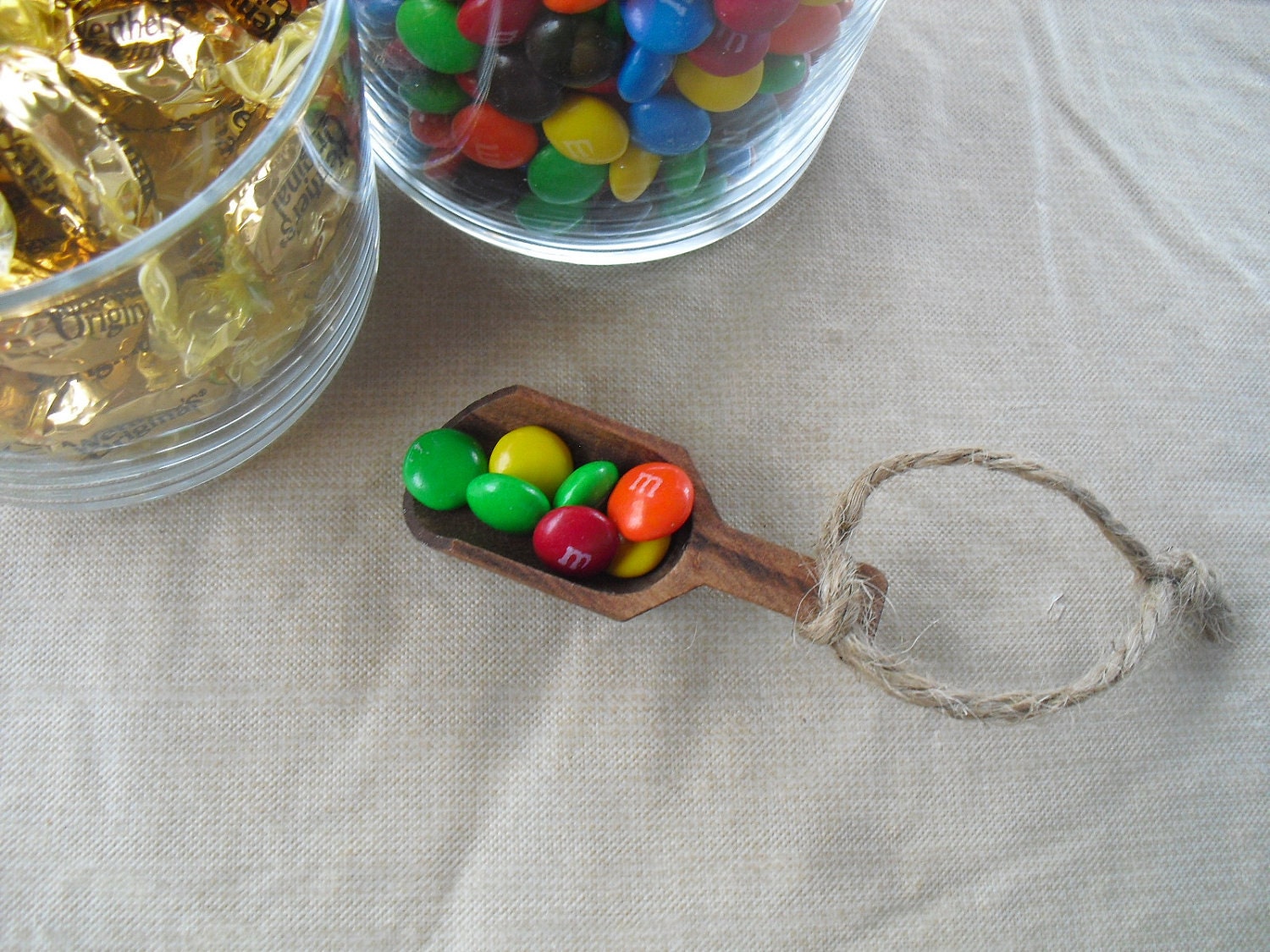 Candy Scoop SET OF 5 Wood Mini Scoops With Rope for Candy - Etsy