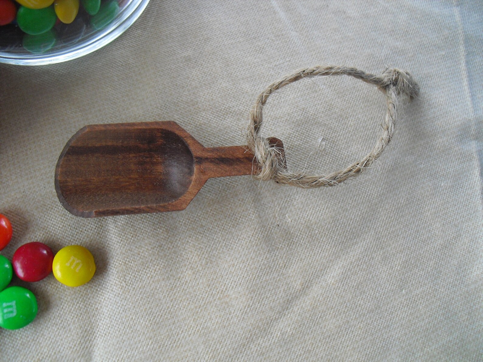 Candy Scoop SET OF 5 Wood Mini Scoops With Rope for Candy - Etsy