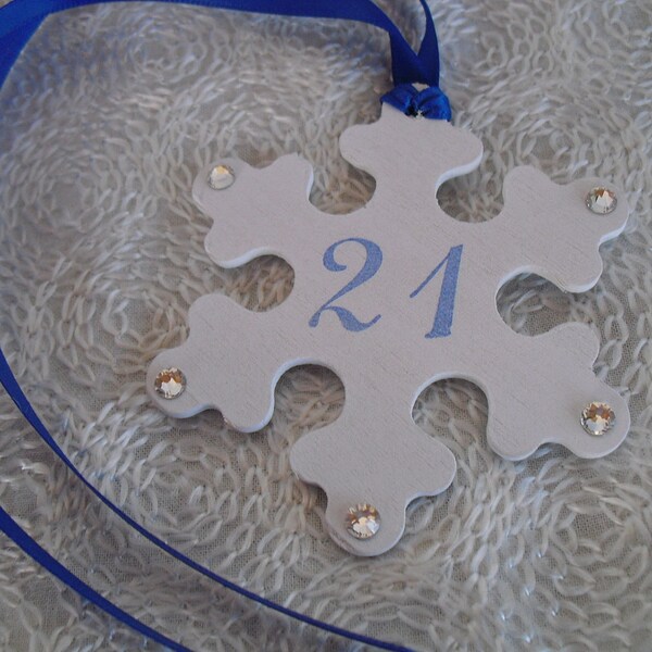 Snowflake Table - Etsy