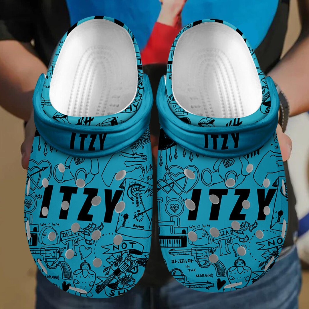 ITZY Kpop Doodle Art Crocs, Vintage ITZY Lyric Album Graphic Tattoo ...