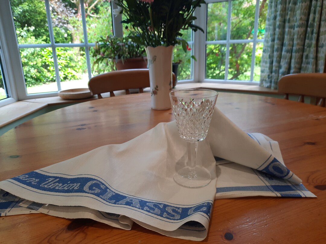 Beautiful Blue and White Linen Union Glass Cloth / Tea Towel. Durable ...