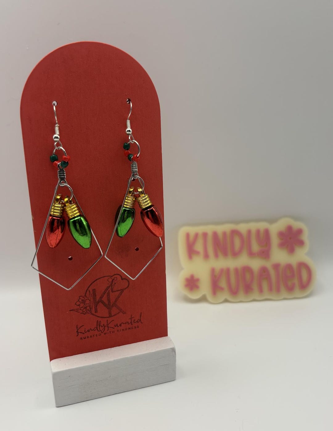Green and Red Christmas Light Bulb Fun Dangler Trendy Earrings - Etsy