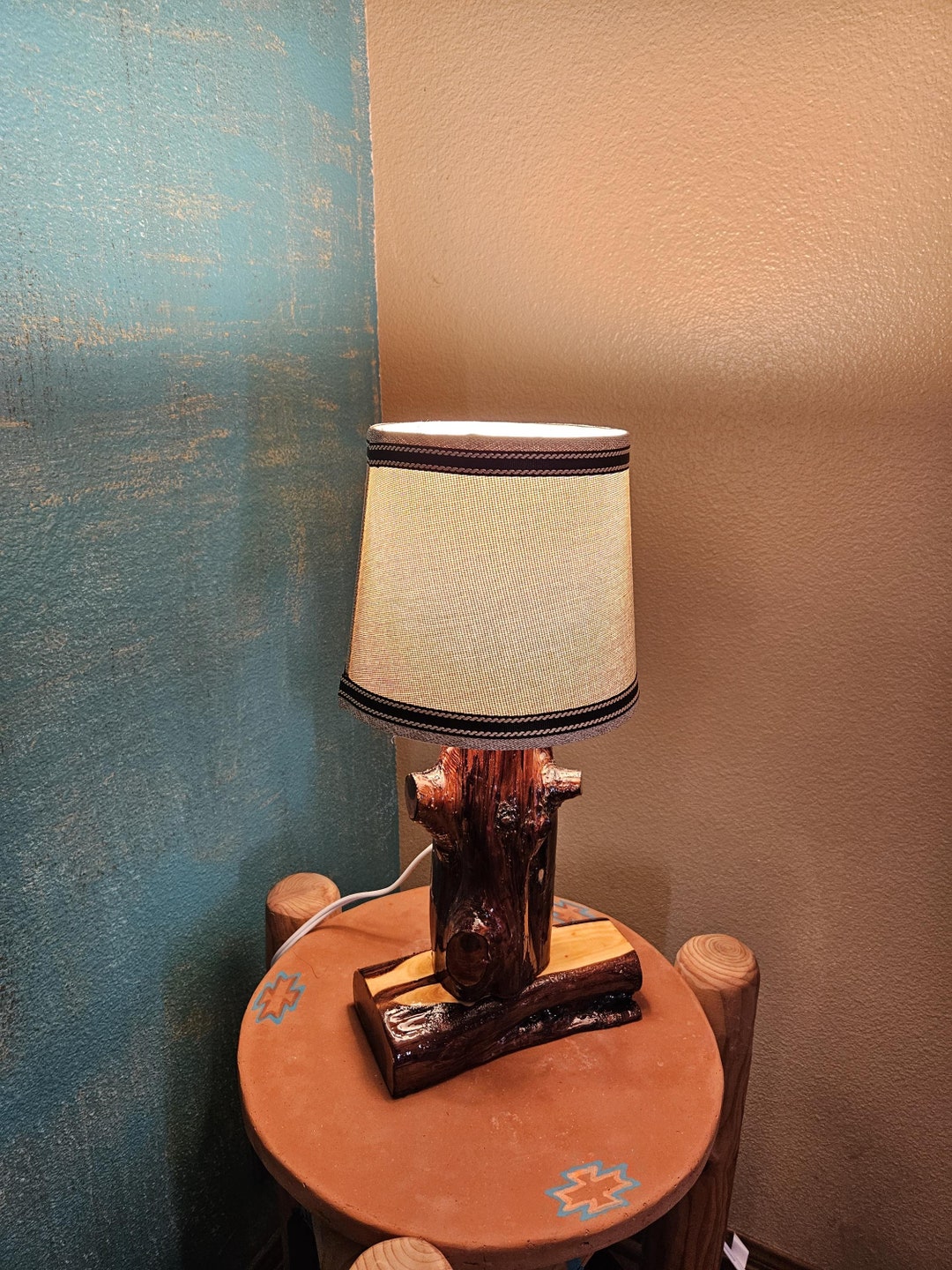 Western Texas Cedar Lamp Stand - Etsy