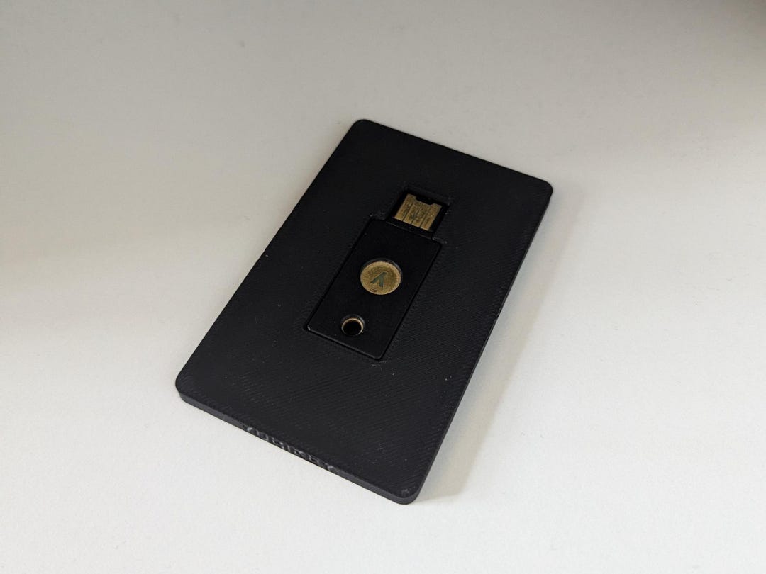 Yubikey 5 NFC Credit Card Holder 2 Pack - Etsy