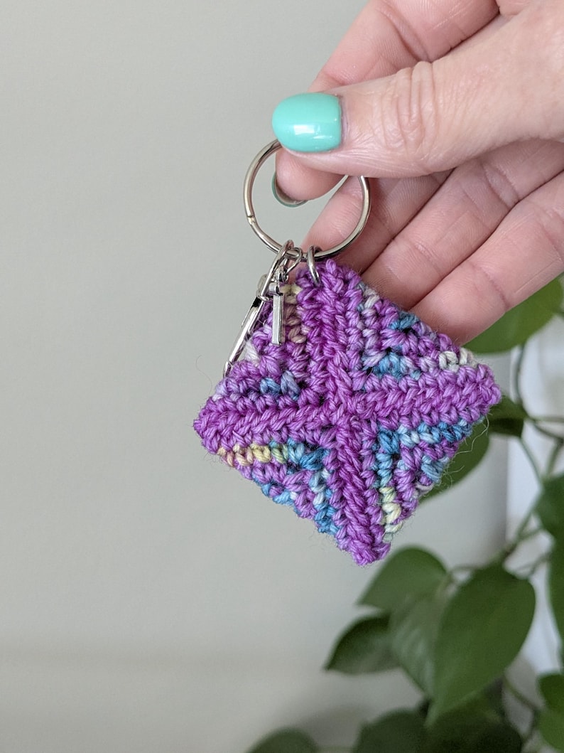 Crocheted Key Chain – Custom Letter Personalized Gift - Etsy