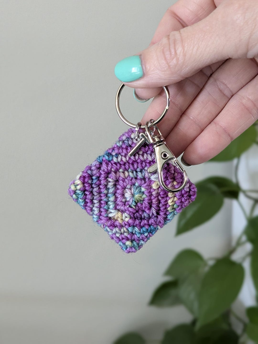 Crocheted Key Chain – Custom Letter Personalized Gift - Etsy