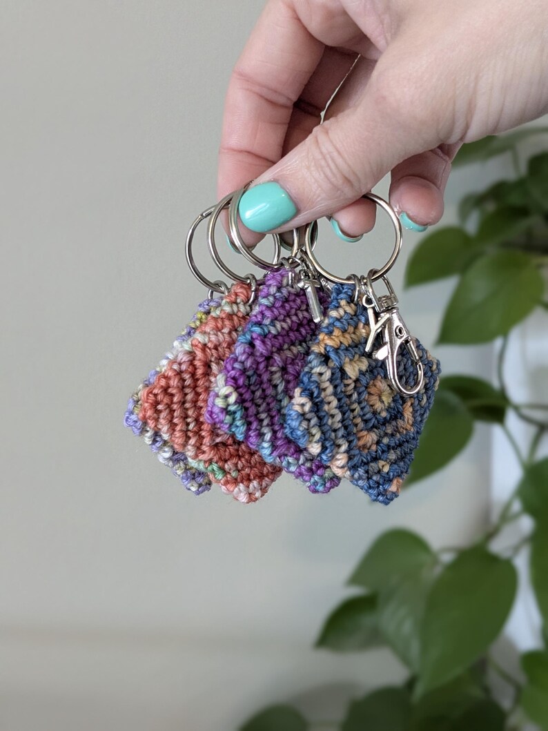 Crocheted Key Chain – Custom Letter Personalized Gift - Etsy