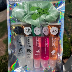Nicka K Lipgloss Bundle, Lippes, NK Lip Gloss & Scrunchie Bundle ...