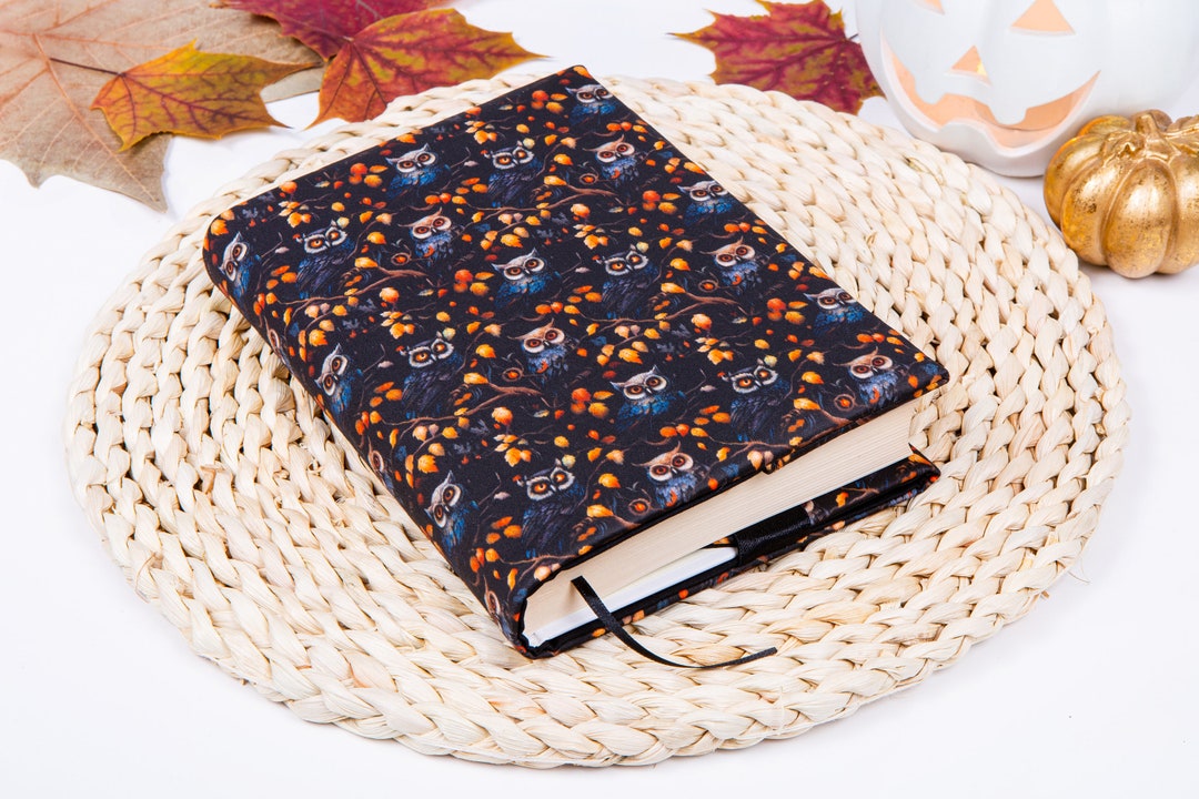 Adjustable Book Cover Fabric Dust Jacket Book Sleeve Bookcase Halloween ...