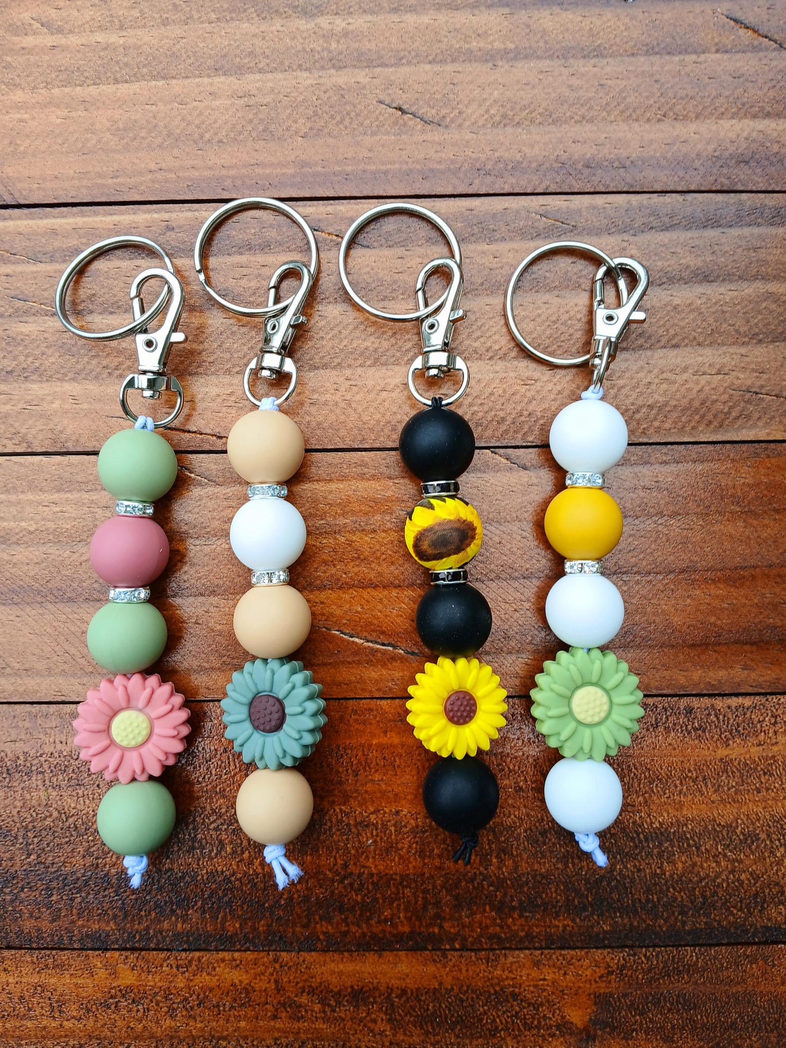 Floral Silicone Bead Clip on Keychain, Clip on Backpack Keychain ...