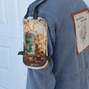 Rusty Steel Post Apocalyptic Style Shoulder Armor Piece. - Etsy